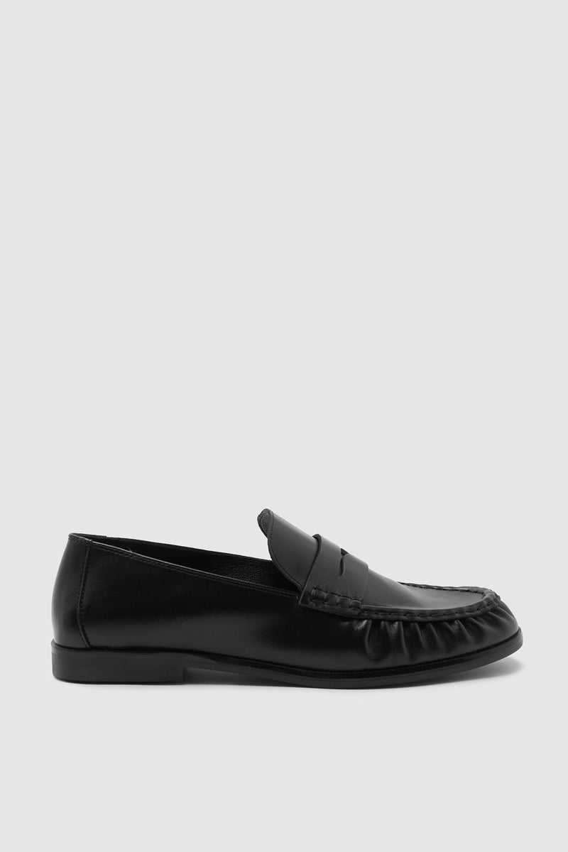 Avenue Leather Loafer Black | Assembly Label