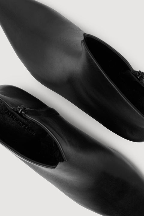 Womens Shoes, Slides & Sandals | Assembly Label