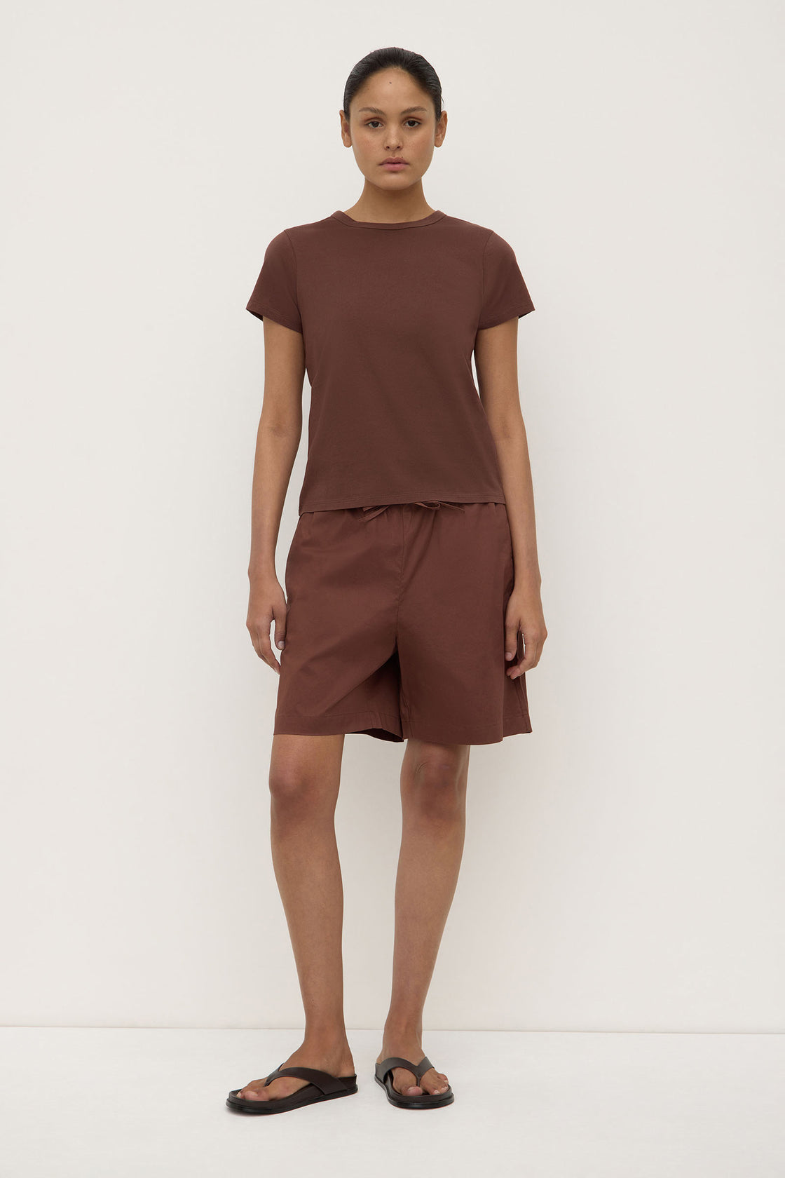 Womens Indi Short Sleeve Tee Espresso | Assembly Label
