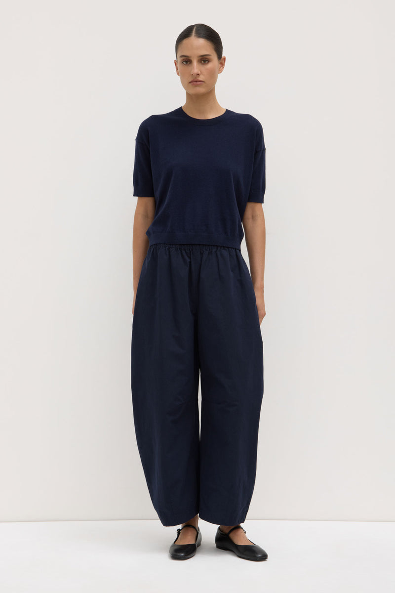 Womens Lola Barrel Pant Navy | Assembly Label