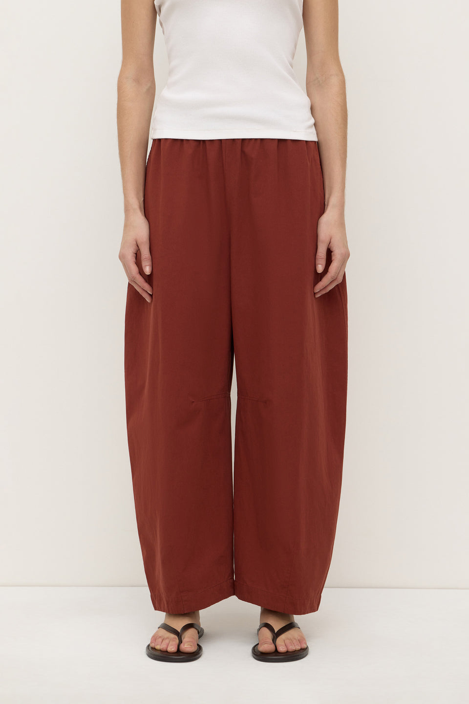 Womens Lola Barrel Pant Russet | Assembly Label