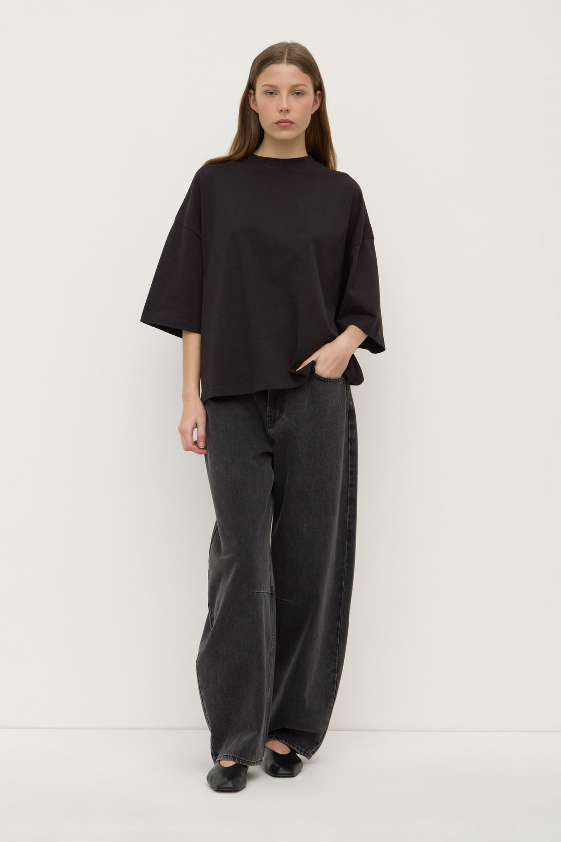 Womens Max Cotton Oversized Tee Black | Assembly Label