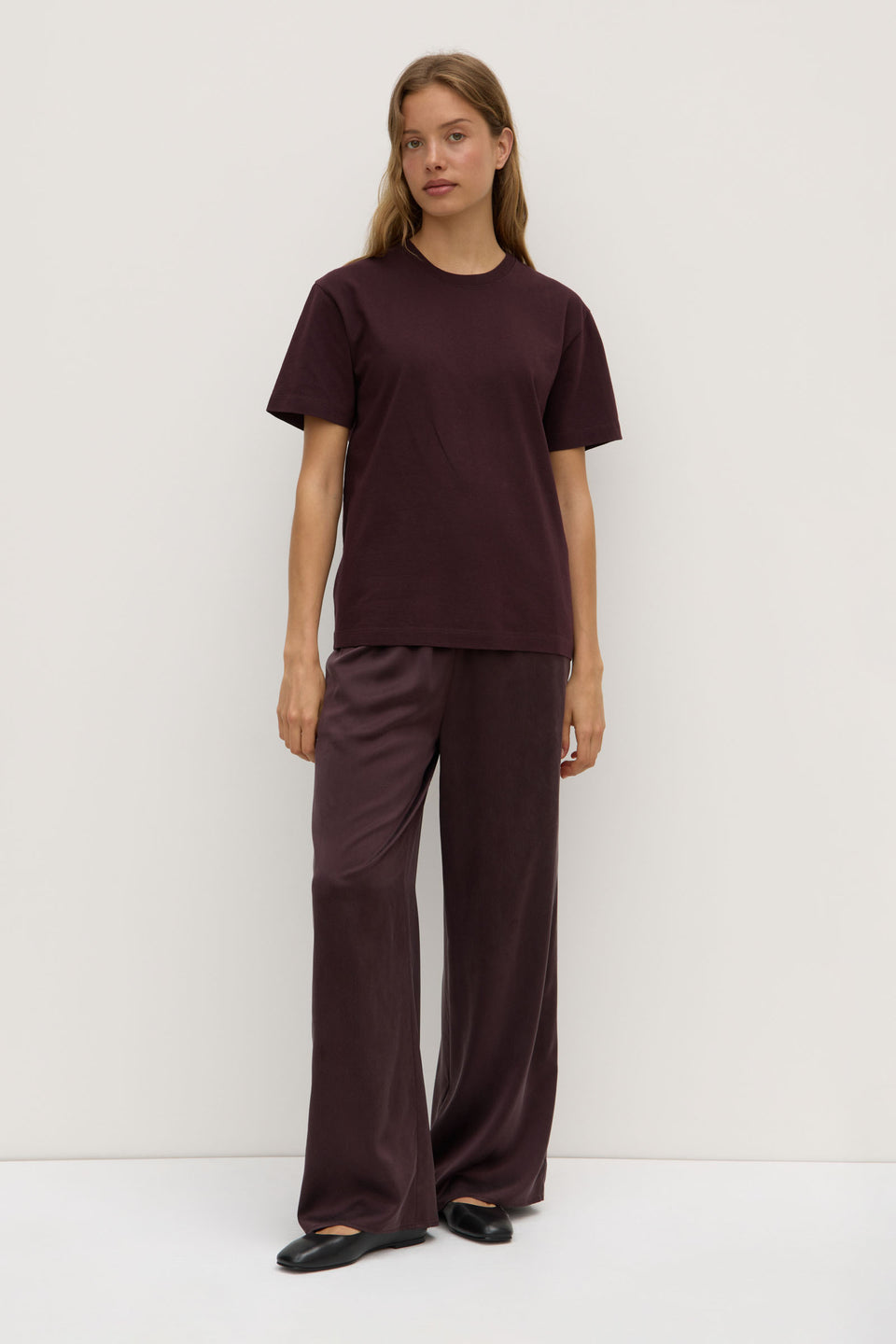 Womens Organic Base Tee Burgundy | Assembly Label